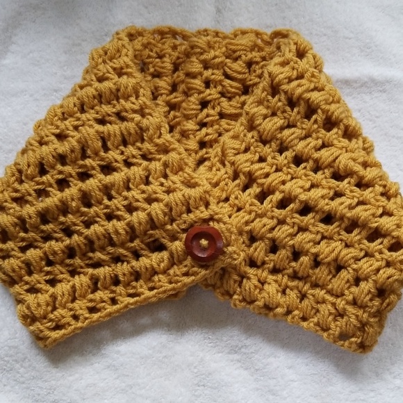 Handmade | Accessories | Handmade Neck Cowl | Poshmark
